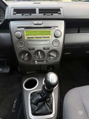 Grey Mazda 2 2004 in Vilnius, with an engine capacity of 1.40 L and mileage of 250 thousand km for 1650 €, photo 16 on AUTOMOTO.COM.LV