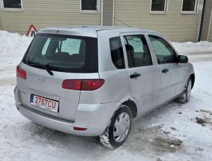 Pelēks Mazda 2 2005 Viļņa, ar dzinēja tilpumu 1.40 L un nobraukumu 200 tūkst. km par 950 €, foto 4 vietnē AUTOMOTO.COM.LV