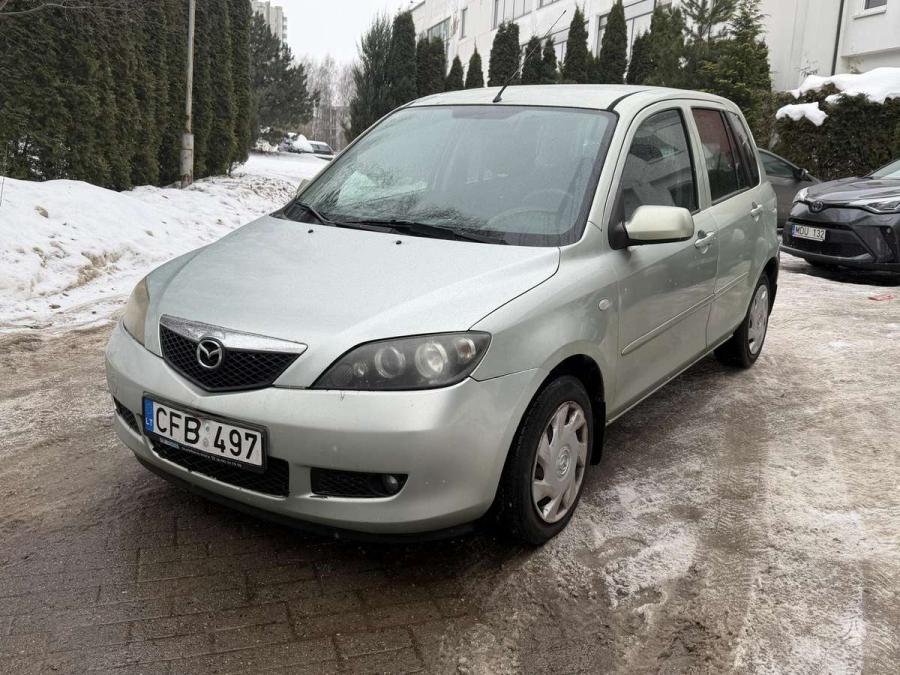 Grey Mazda 2 2007 in Vilnius, with an engine capacity of 1.40 L and mileage of 175 thousand km for 550 €, photo 1 on AUTOMOTO.COM.LV