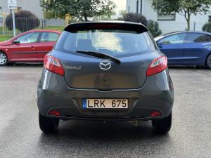 Grey Mazda 2 2009 in Vilnius, with an engine capacity of 1.40 L and mileage of 304 thousand km for 1350 €, photo 6 on AUTOMOTO.COM.LV