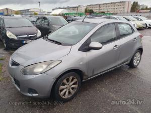 Pelēks Mazda 2 2009 Tallina, ar dzinēja tilpumu 1.60 L un nobraukumu 227 tūkst. km par 699 €, foto 3 vietnē AUTOMOTO.COM.LV