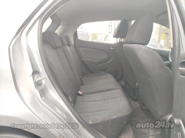 Pelēks Mazda 2 2009 Tallina, ar dzinēja tilpumu 1.60 L un nobraukumu 227 tūkst. km par 699 €, foto 8 vietnē AUTOMOTO.COM.LV