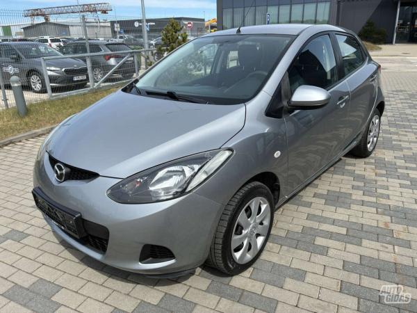 Grey Mazda 2 2010 in Siauliai, with an engine capacity of 1.40 L and mileage of 209 thousand km for 2450 €, photo 1 on AUTOMOTO.COM.LV