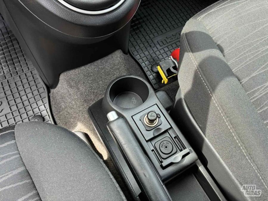 Grey Mazda 2 2010 in Siauliai, with an engine capacity of 1.40 L and mileage of 209 thousand km for 2450 €, photo 18 on AUTOMOTO.COM.LV