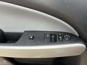 Pelēks Mazda 2 2010 Šauļi, ar dzinēja tilpumu 1.40 L un nobraukumu 210 tūkst. km par 2150 €, foto 17 vietnē AUTOMOTO.COM.LV