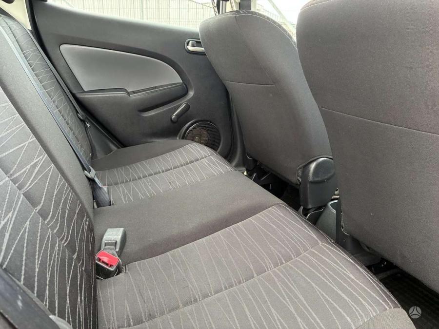 Pelēks Mazda 2 2010 Šauļi, ar dzinēja tilpumu 1.40 L un nobraukumu 210 tūkst. km par 2150 €, foto 19 vietnē AUTOMOTO.COM.LV