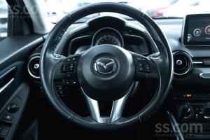 Pelēks Mazda 2 2016 Rīga, ar dzinēja tilpumu 1.50 L un nobraukumu 80 tūkst. km par 9490 €, foto 11 vietnē AUTOMOTO.COM.LV