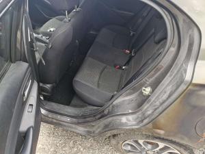 Pelēks Mazda 2 2017 Marijampole, ar dzinēja tilpumu 1.50 L un nobraukumu 157 tūkst. km par 3600 €, foto 14 vietnē AUTOMOTO.COM.LV