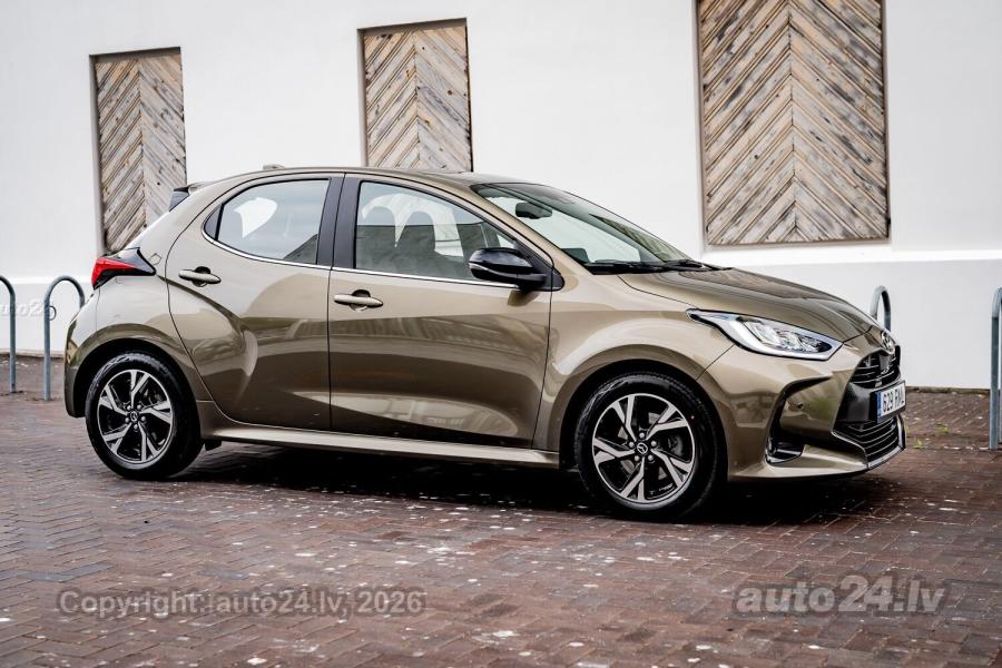 Pelēks Mazda 2 2024 Pērnava, ar dzinēja tilpumu 1.50 L un nobraukumu 26 tūkst. km par 17900 €, foto 6 vietnē AUTOMOTO.COM.LV