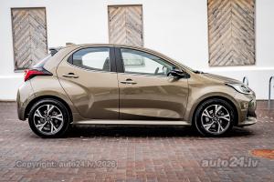 Pelēks Mazda 2 2024 Pērnava, ar dzinēja tilpumu 1.50 L un nobraukumu 26 tūkst. km par 17900 €, foto 8 vietnē AUTOMOTO.COM.LV