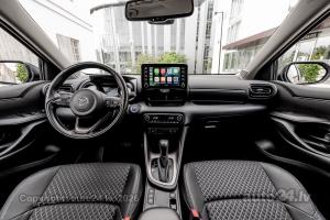 Pelēks Mazda 2 2024 Pērnava, ar dzinēja tilpumu 1.50 L un nobraukumu 26 tūkst. km par 17900 €, foto 14 vietnē AUTOMOTO.COM.LV