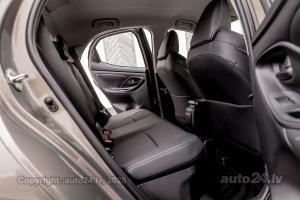 Pelēks Mazda 2 2024 Pērnava, ar dzinēja tilpumu 1.50 L un nobraukumu 26 tūkst. km par 17900 €, foto 18 vietnē AUTOMOTO.COM.LV