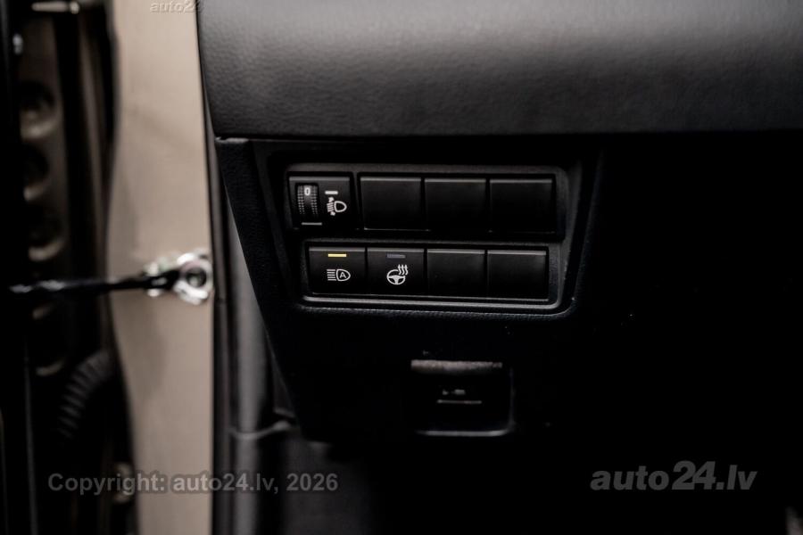 Pelēks Mazda 2 2024 Pērnava, ar dzinēja tilpumu 1.50 L un nobraukumu 26 tūkst. km par 17900 €, foto 23 vietnē AUTOMOTO.COM.LV
