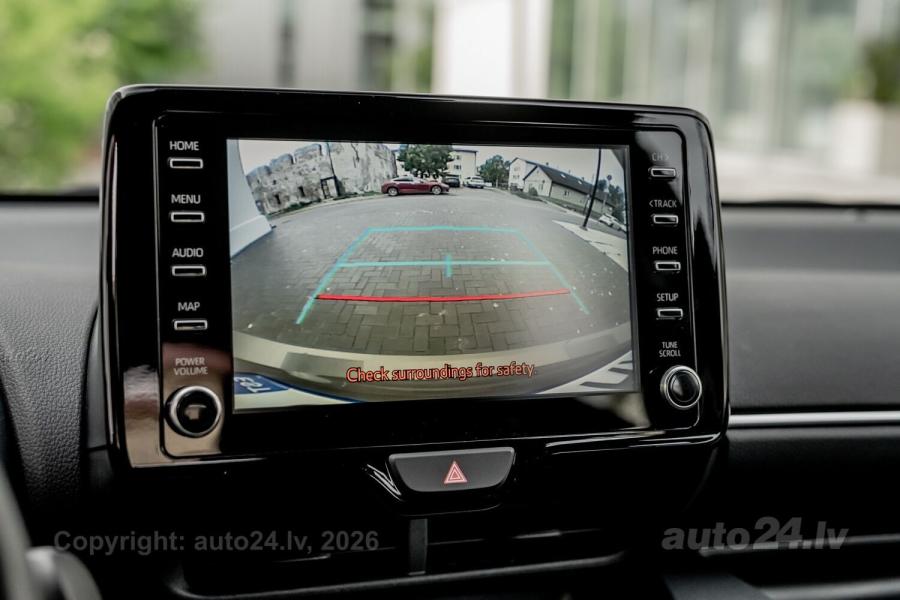 Pelēks Mazda 2 2024 Pērnava, ar dzinēja tilpumu 1.50 L un nobraukumu 26 tūkst. km par 17900 €, foto 25 vietnē AUTOMOTO.COM.LV