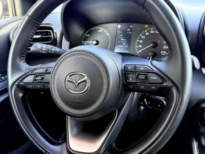 Grey Mazda 2 2024 in Panevezys, with an engine capacity of 1.50 L and mileage of 21 thousand km for 16400 €, photo 13 on AUTOMOTO.COM.LV
