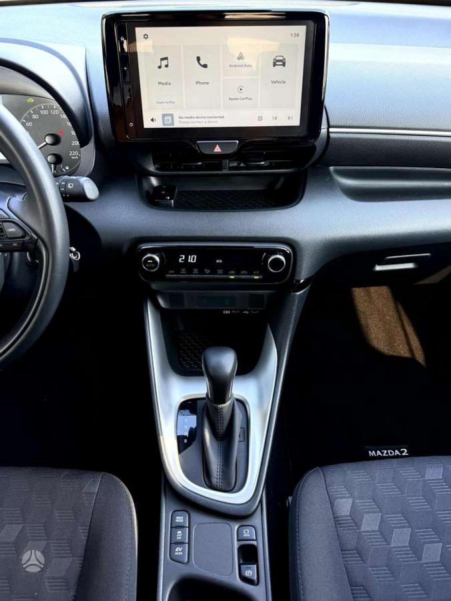 Grey Mazda 2 2024 in Panevezys, with an engine capacity of 1.50 L and mileage of 21 thousand km for 16400 €, photo 15 on AUTOMOTO.COM.LV