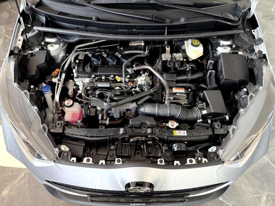Grey Mazda 2 2024 in Panevezys, with an engine capacity of 1.50 L and mileage of 21 thousand km for 16400 €, photo 25 on AUTOMOTO.COM.LV