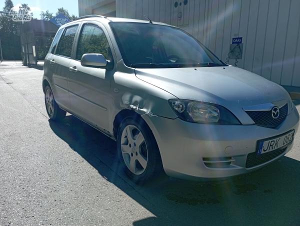 Grey Mazda 2 2004 in Vilnius, with an engine capacity of 1.40 L and mileage of 300 thousand km for 400 €, photo 5 on AUTOMOTO.COM.LV