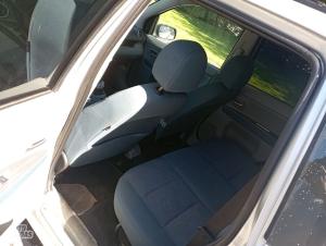 Grey Mazda 2 2004 in Vilnius, with an engine capacity of 1.40 L and mileage of 300 thousand km for 400 €, photo 16 on AUTOMOTO.COM.LV