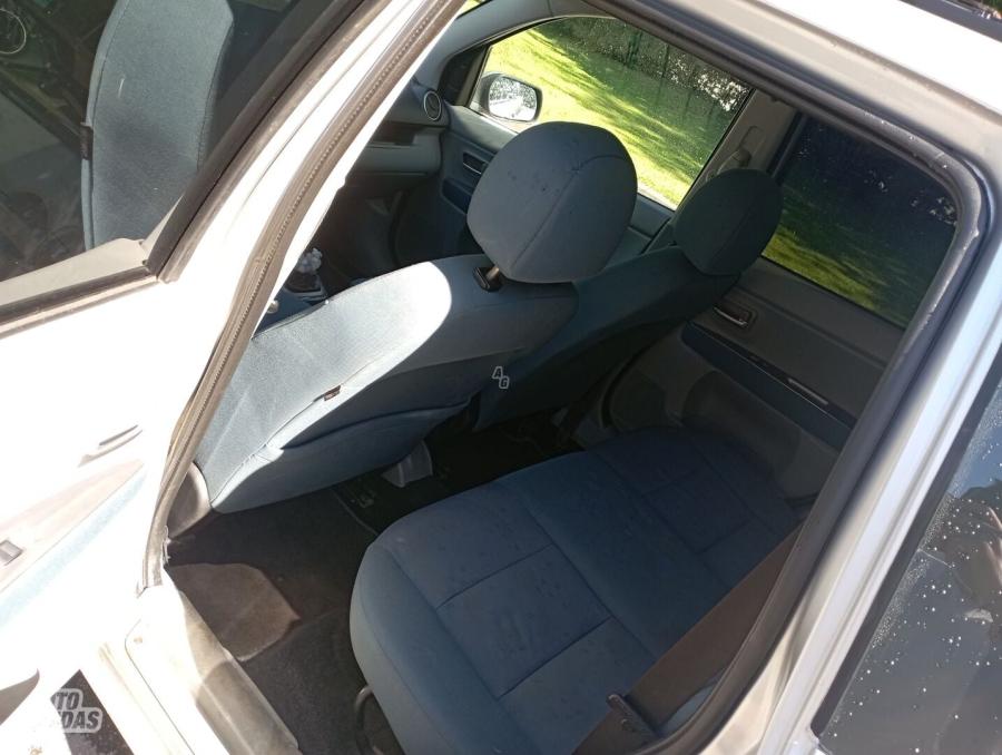 Grey Mazda 2 2004 in Vilnius, with an engine capacity of 1.40 L and mileage of 300 thousand km for 400 €, photo 16 on AUTOMOTO.COM.LV