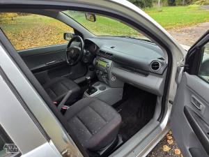 Pelēks Mazda 2 2005 Jurbarkas, ar dzinēja tilpumu 1.40 L un nobraukumu 150 tūkst. km par 850 €, foto 6 vietnē AUTOMOTO.COM.LV
