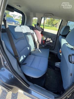 Mazda 2 2004 Klaipėda, ar dzinēja tilpumu 1.40 L un nobraukumu 204 tūkst. km par 480 €, foto 15 vietnē AUTOMOTO.COM.LV