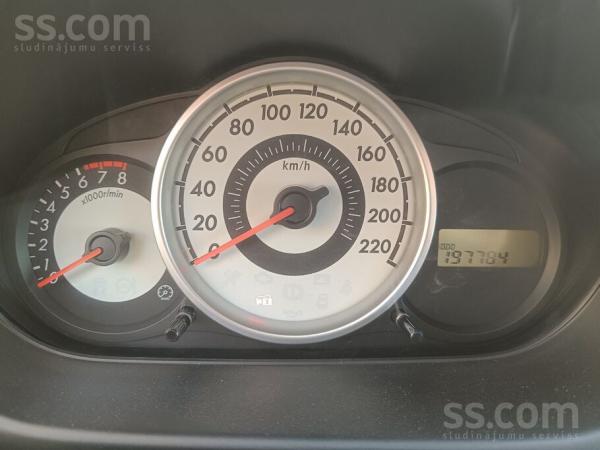 Mazda 2 2008 Rīga, ar dzinēja tilpumu 1.30 L un nobraukumu 198 tūkst. km par 1100 €, foto 3 vietnē AUTOMOTO.COM.LV