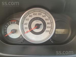 Mazda 2 2008 in Riga, with an engine capacity of 1.30 L and mileage of 198 thousand km for 1100 €, photo 3 on AUTOMOTO.COM.LV