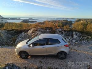 Mazda 2 2008 in Riga, with an engine capacity of 1.30 L and mileage of 198 thousand km for 1100 €, photo 4 on AUTOMOTO.COM.LV
