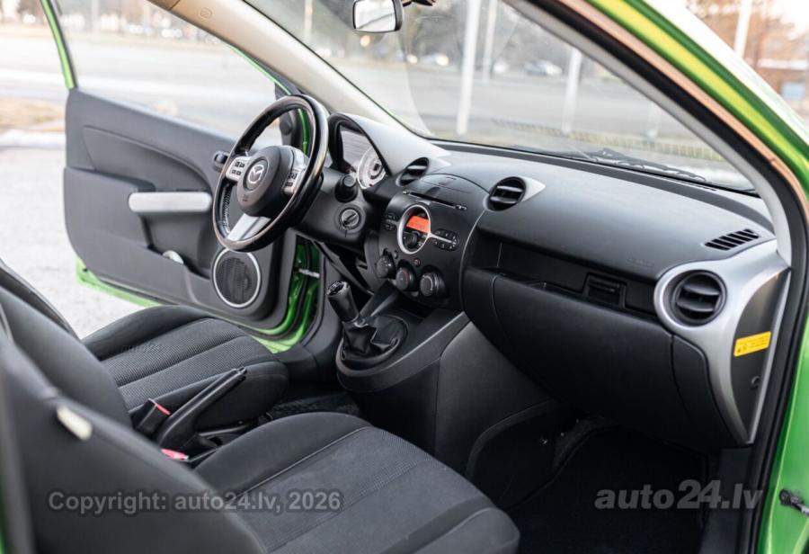 Mazda 2 2008 in Tallinn, with an engine capacity of 1.50 L and mileage of 218 thousand km for 1790 €, photo 10 on AUTOMOTO.COM.LV