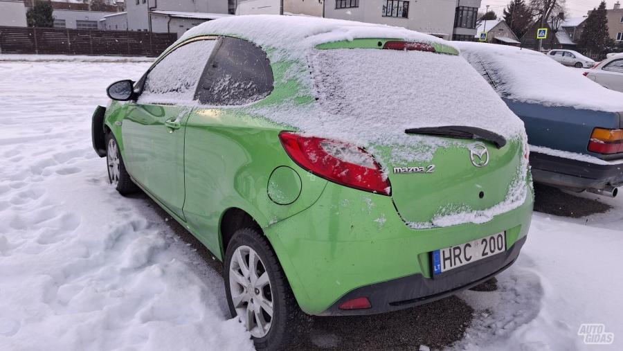 Mazda 2 2009 Kauņa, ar dzinēja tilpumu 1.40 L un nobraukumu 123 tūkst. km par 400 €, foto 4 vietnē AUTOMOTO.COM.LV