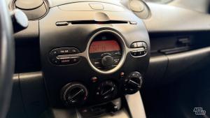 Mazda 2 2009 Viļņa, ar dzinēja tilpumu 1.50 L un nobraukumu 232 tūkst. km par 1250 €, foto 7 vietnē AUTOMOTO.COM.LV