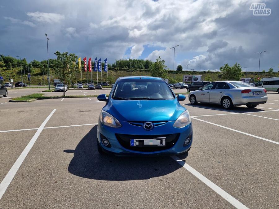 Mazda 2 2010 in Vilnius, with an engine capacity of 1.40 L and mileage of 167 thousand km for 999 €, photo 4 on AUTOMOTO.COM.LV