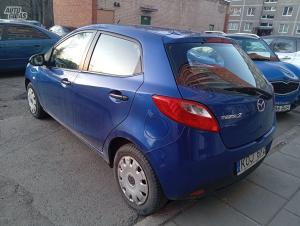 Mazda 2 2011 in Klaipeda, with an engine capacity of 1.40 L and mileage of 195 thousand km for 1400 €, photo 3 on AUTOMOTO.COM.LV