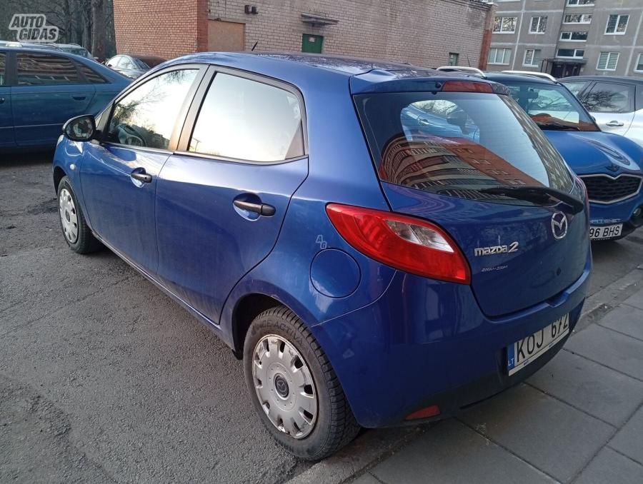 Mazda 2 2011 in Klaipeda, with an engine capacity of 1.40 L and mileage of 195 thousand km for 1400 €, photo 3 on AUTOMOTO.COM.LV