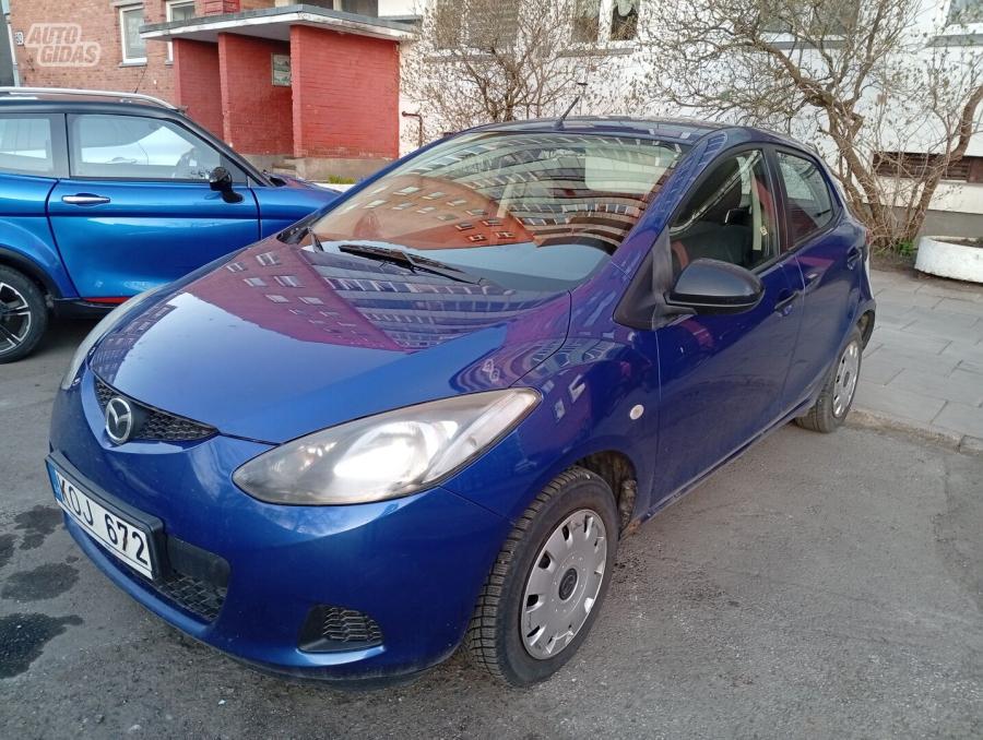 Mazda 2 2011 in Klaipeda, with an engine capacity of 1.40 L and mileage of 195 thousand km for 1400 €, photo 4 on AUTOMOTO.COM.LV