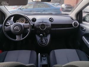 Mazda 2 2011 in Klaipeda, with an engine capacity of 1.40 L and mileage of 195 thousand km for 1400 €, photo 6 on AUTOMOTO.COM.LV