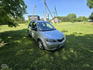 Mazda 2 2004 Jurbarkas, ar dzinēja tilpumu 1.40 L un nobraukumu 150 tūkst. km par 1000 €, foto 3 vietnē AUTOMOTO.COM.LV