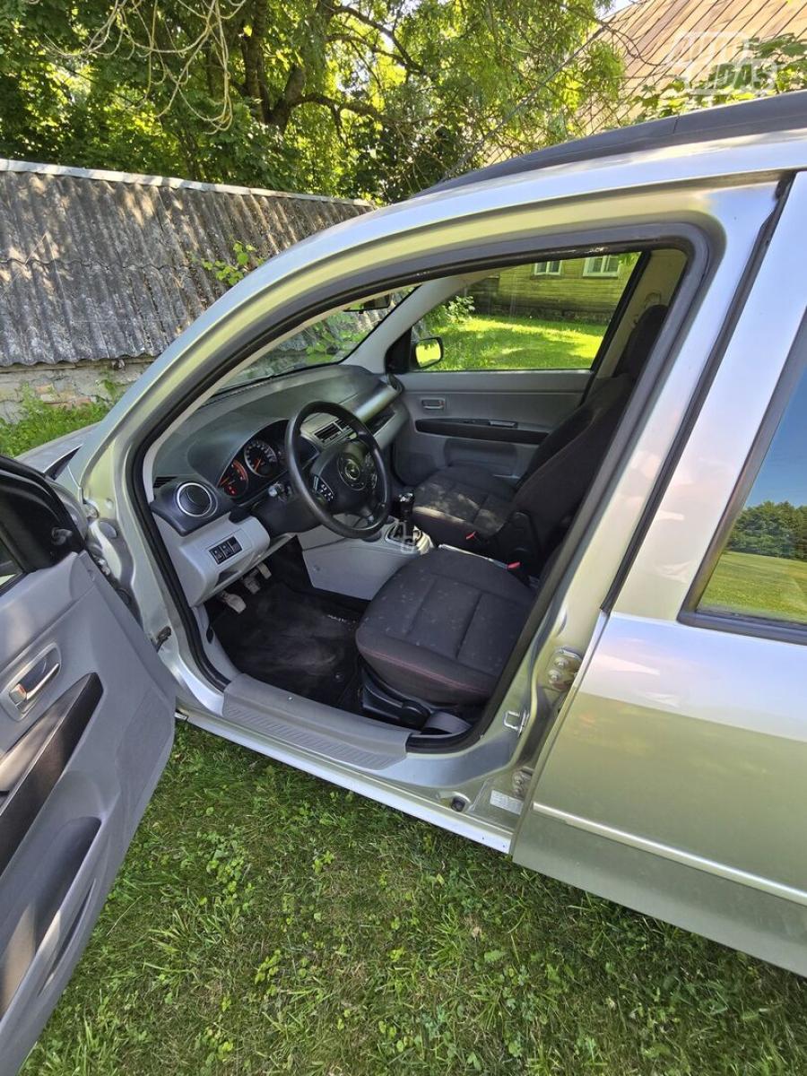 Mazda 2 2004 Jurbarkas, ar dzinēja tilpumu 1.40 L un nobraukumu 150 tūkst. km par 1000 €, foto 7 vietnē AUTOMOTO.COM.LV