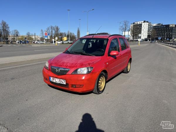 Sarkans Mazda 2 2004 Viļņa, ar dzinēja tilpumu 1.40 L un nobraukumu 300 tūkst. km par 400 €, foto 3 vietnē AUTOMOTO.COM.LV