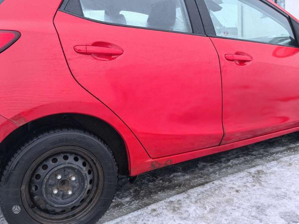 Red Mazda 2 2008 in Vilnius, with an engine capacity of 1.40 L and mileage of 280 thousand km for 700 €, photo 7 on AUTOMOTO.COM.LV