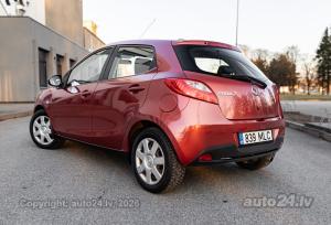 Sarkans Mazda 2 2008 Tallina, ar dzinēja tilpumu 1.30 L un nobraukumu 228 tūkst. km par 2090 €, foto 5 vietnē AUTOMOTO.COM.LV