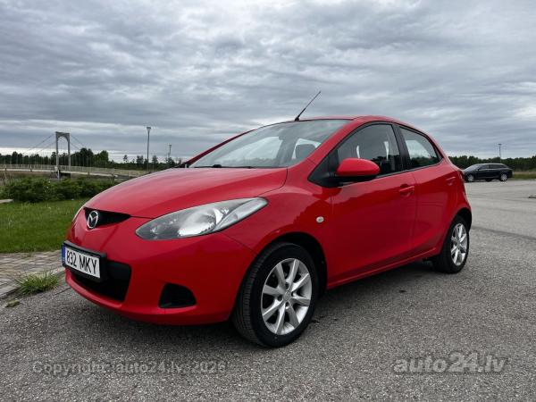 Red Mazda 2 2008 in Voru, with an engine capacity of 1.30 L and mileage of 198 thousand km for 1499 €, photo 1 on AUTOMOTO.COM.LV