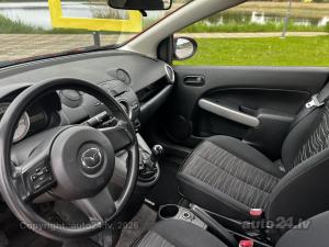 Sarkans Mazda 2 2008 Veru, ar dzinēja tilpumu 1.30 L un nobraukumu 198 tūkst. km par 1499 €, foto 12 vietnē AUTOMOTO.COM.LV