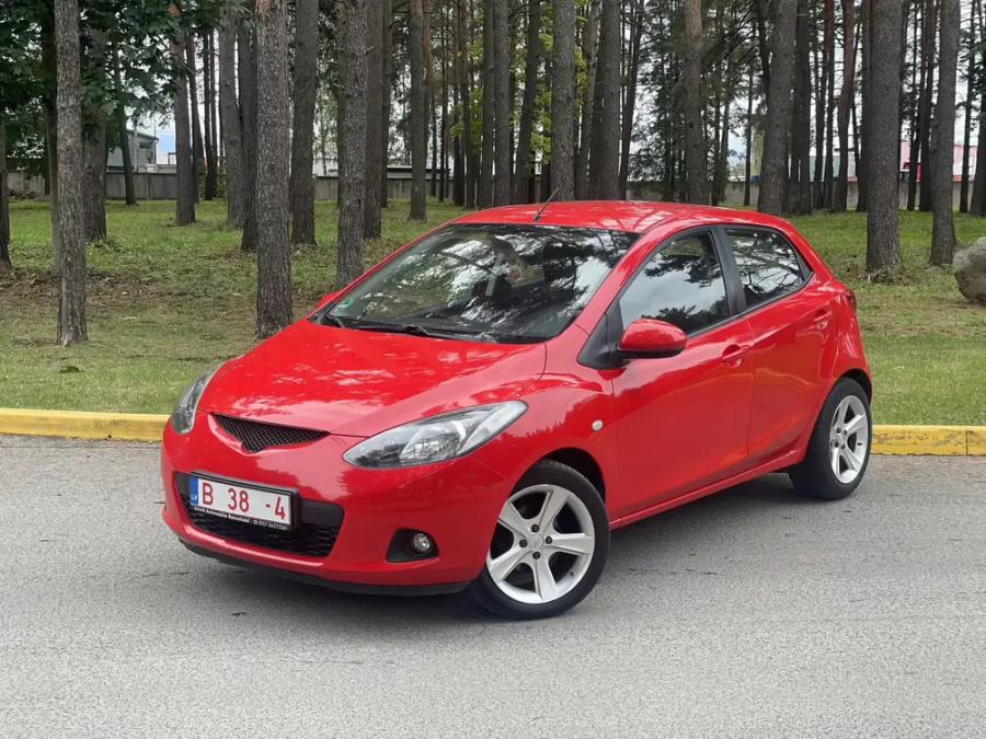 Red Mazda 2 2008 in Riga, with an engine capacity of 1.40 L and mileage of 152 thousand km for 2790 €, photo 1 on AUTOMOTO.COM.LV