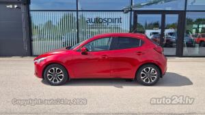 Red Mazda 2 2017 in Tartu, with an engine capacity of 1.50 L and mileage of 60 thousand km for 12990 €, photo 3 on AUTOMOTO.COM.LV