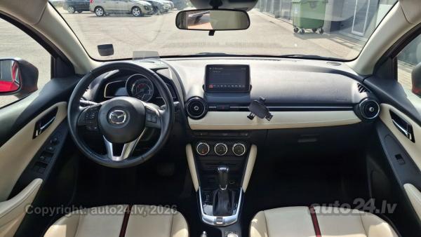 Sarkans Mazda 2 2017 Tartu, ar dzinēja tilpumu 1.50 L un nobraukumu 60 tūkst. km par 12990 €, foto 9 vietnē AUTOMOTO.COM.LV