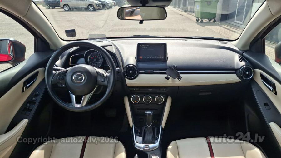 Red Mazda 2 2017 in Tartu, with an engine capacity of 1.50 L and mileage of 60 thousand km for 12990 €, photo 10 on AUTOMOTO.COM.LV