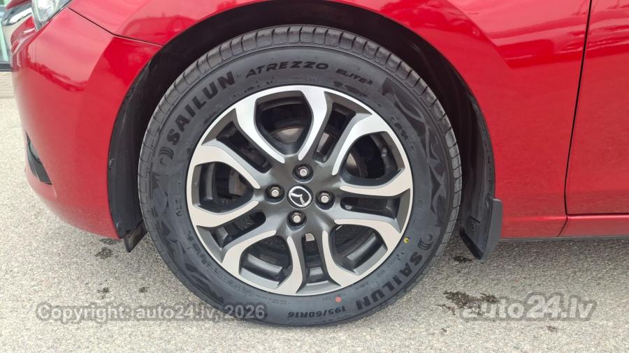 Red Mazda 2 2017 in Tartu, with an engine capacity of 1.50 L and mileage of 60 thousand km for 12990 €, photo 14 on AUTOMOTO.COM.LV