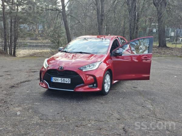 Sarkans Mazda 2 2022 Rīga, ar dzinēja tilpumu 1.50 L un nobraukumu 50 tūkst. km par 16500 €, foto 2 vietnē AUTOMOTO.COM.LV